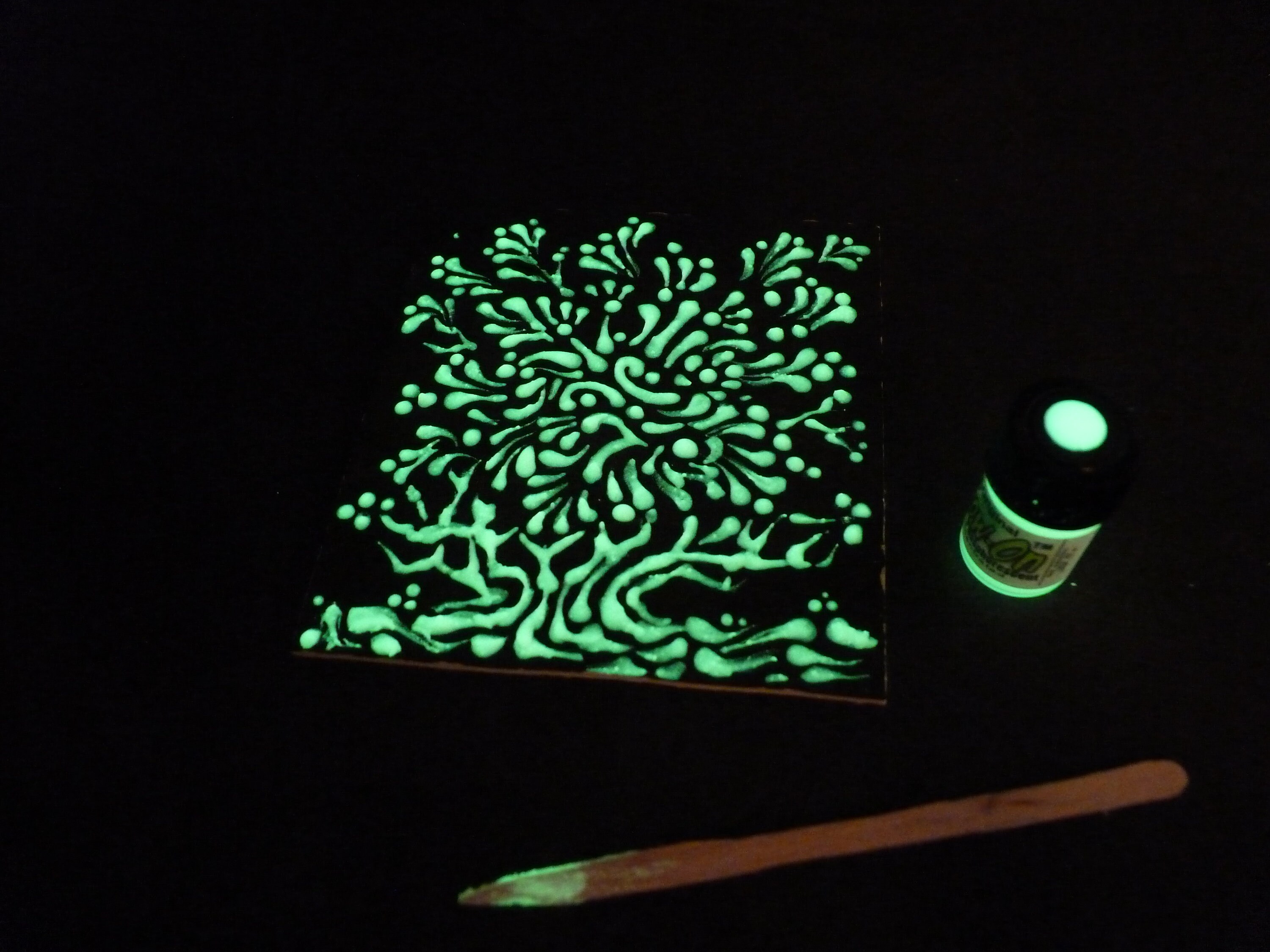 Glow-on® Super Phosphorescent Glow Paint Large 9.2 Ml Vial ORIGINAL - Etsy