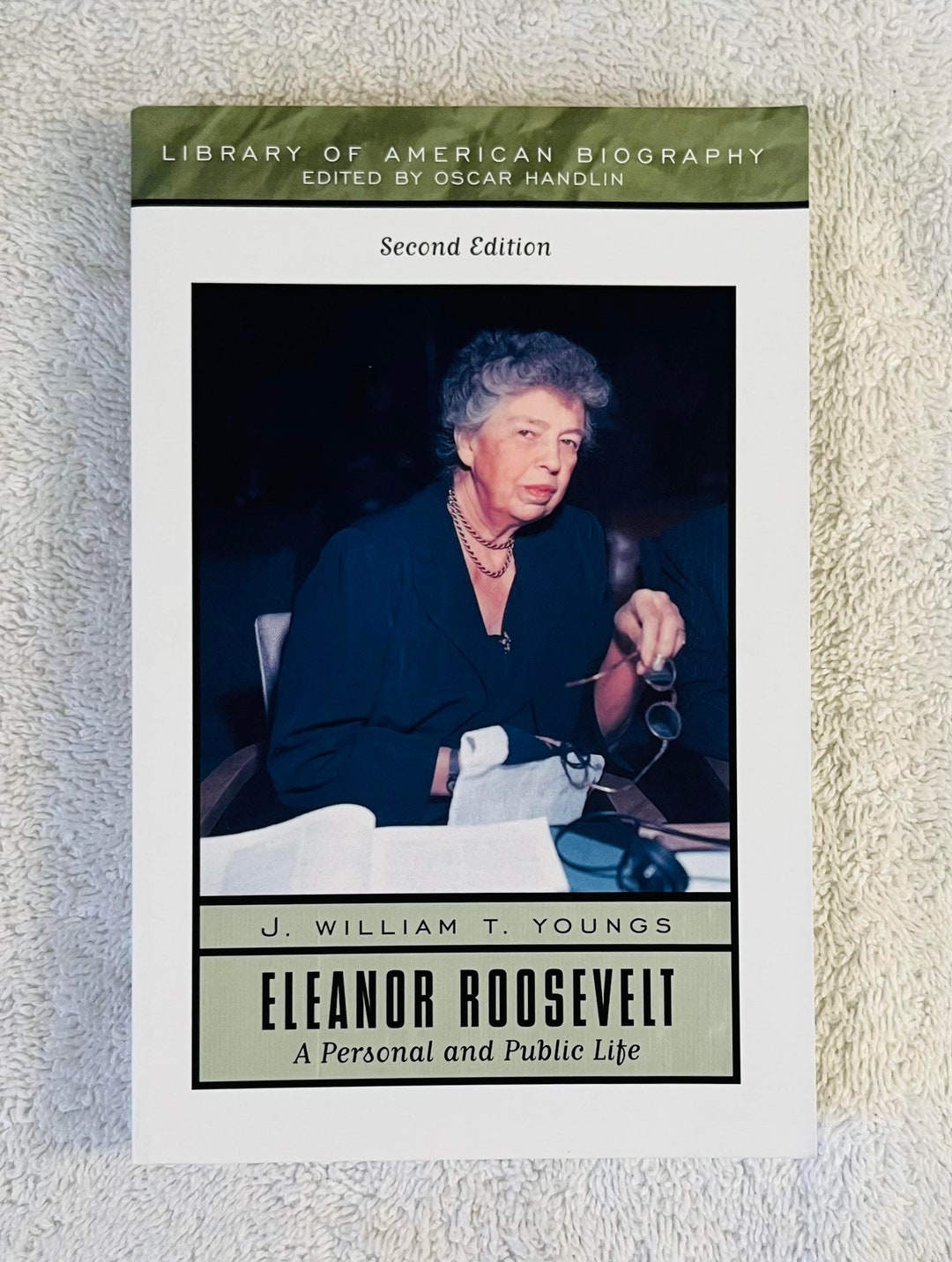 ELEANOR ROOSEVELT Biography by J. William Youngs Soft Cover Edition - Etsy