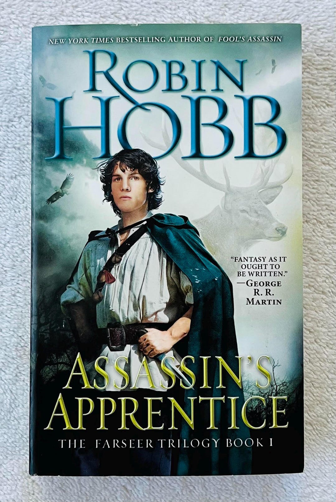ROBIN HOBB Assassin's Apprentice Mass Market Paperback Fantasy Classic ...