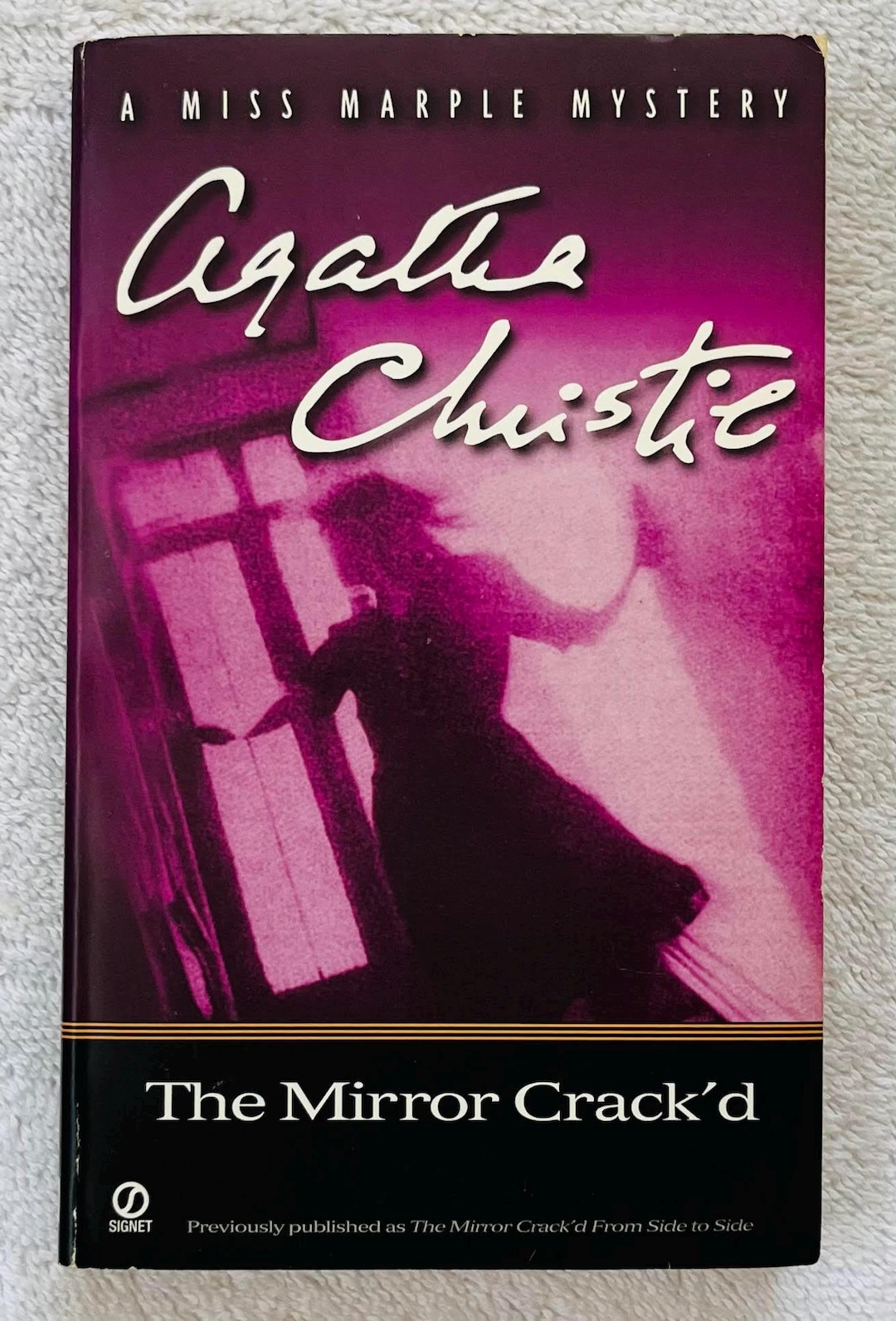 AGATHA CHRISTIE - the Mirror Crack'd - Signet Paperback Mystery - Etsy