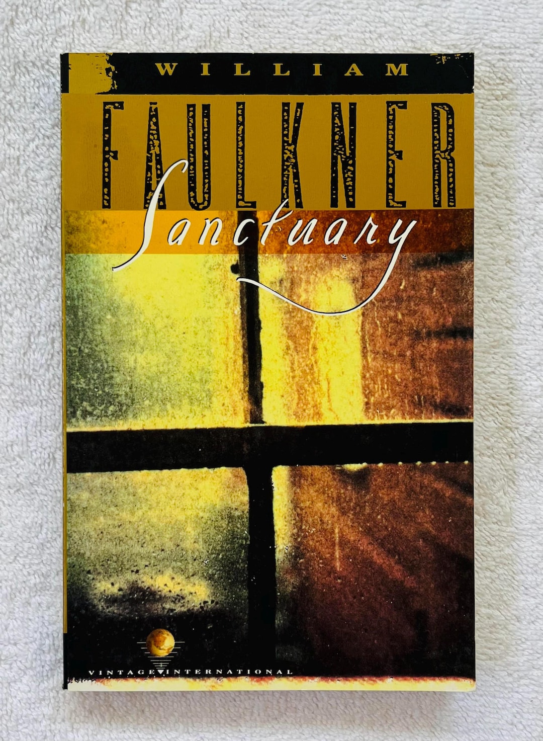 WILLIAM FAULKNER - Sanctuary - 1993 Vintage Books Soft Cover ...