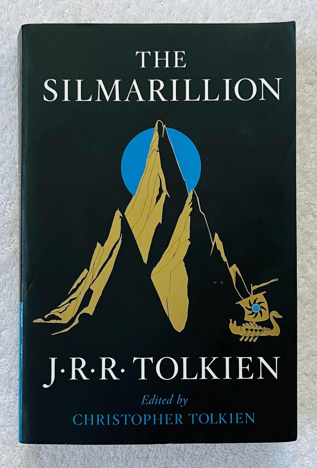 J R R TOLKIEN - the Silmarillion - 2001 Second Edition Trade Soft Cover ...