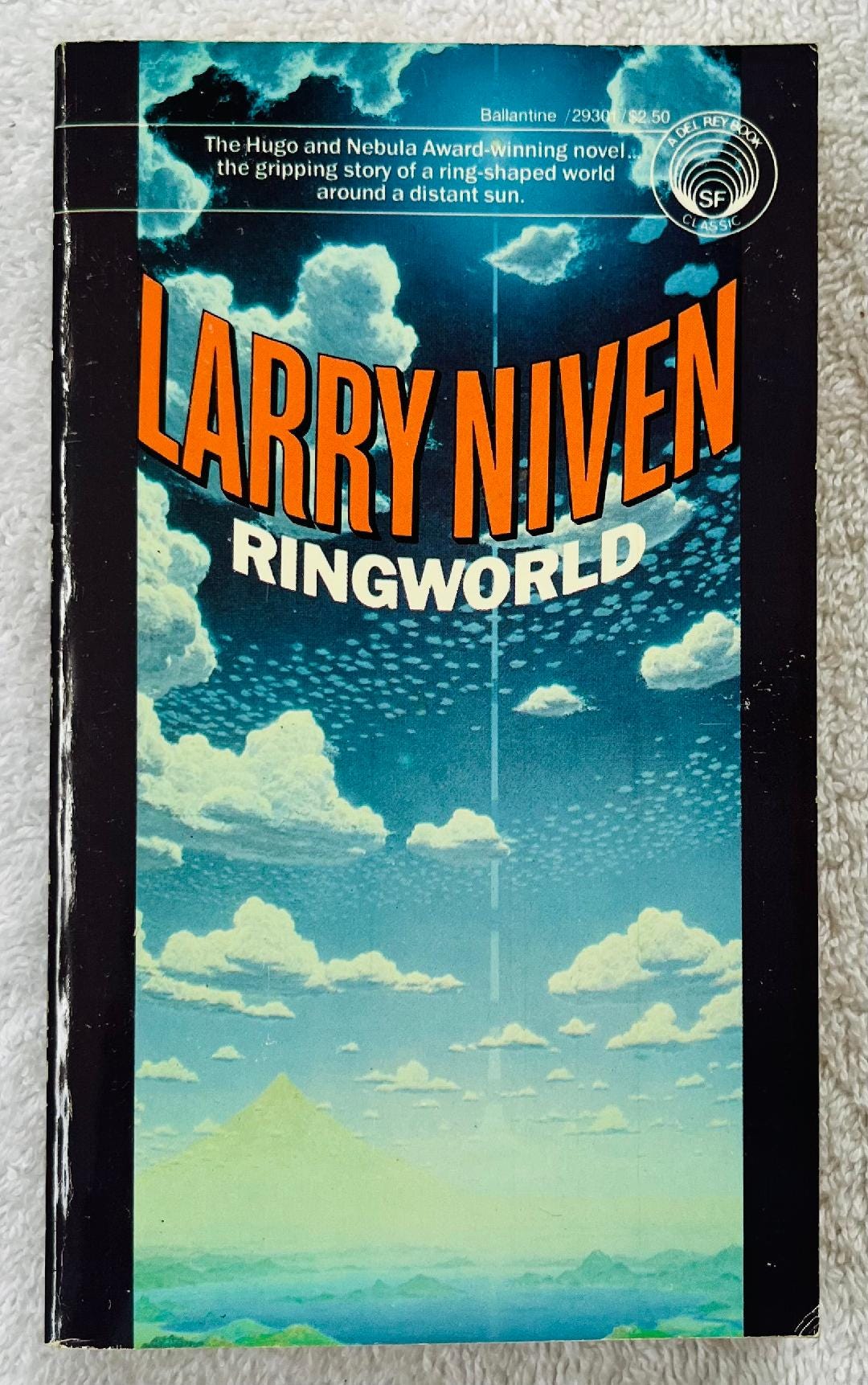 LARRY NIVEN - Ringworld - 1981 Science Fiction Paperback Classic - Etsy