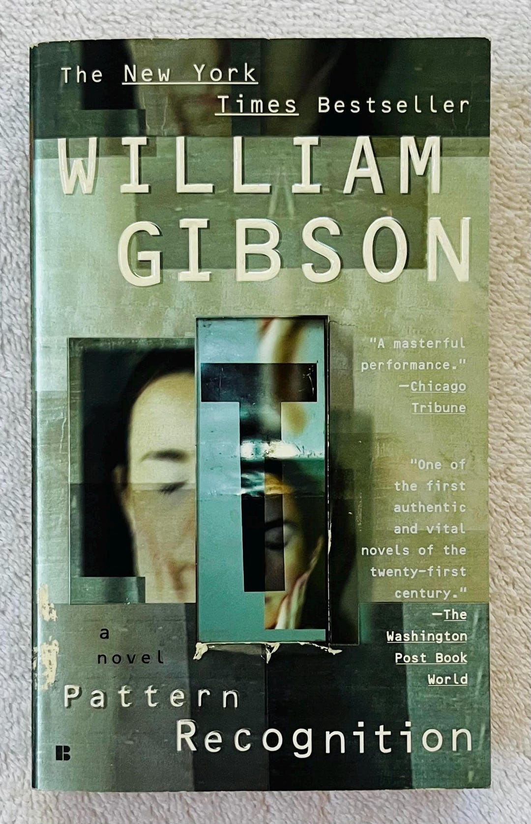 WILLIAM GIBSON - Pattern Recognition - Berkley Paperback Science ...