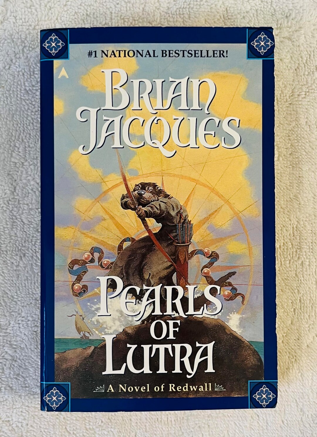 BRIAN JACQUES - Pearls of Lutra - 1998 Paperback Fantasy- Redwall ...