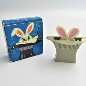 1975 Magic Rabbit AVON PIN PAL / Rabbit in a Hat Pin / - Etsy