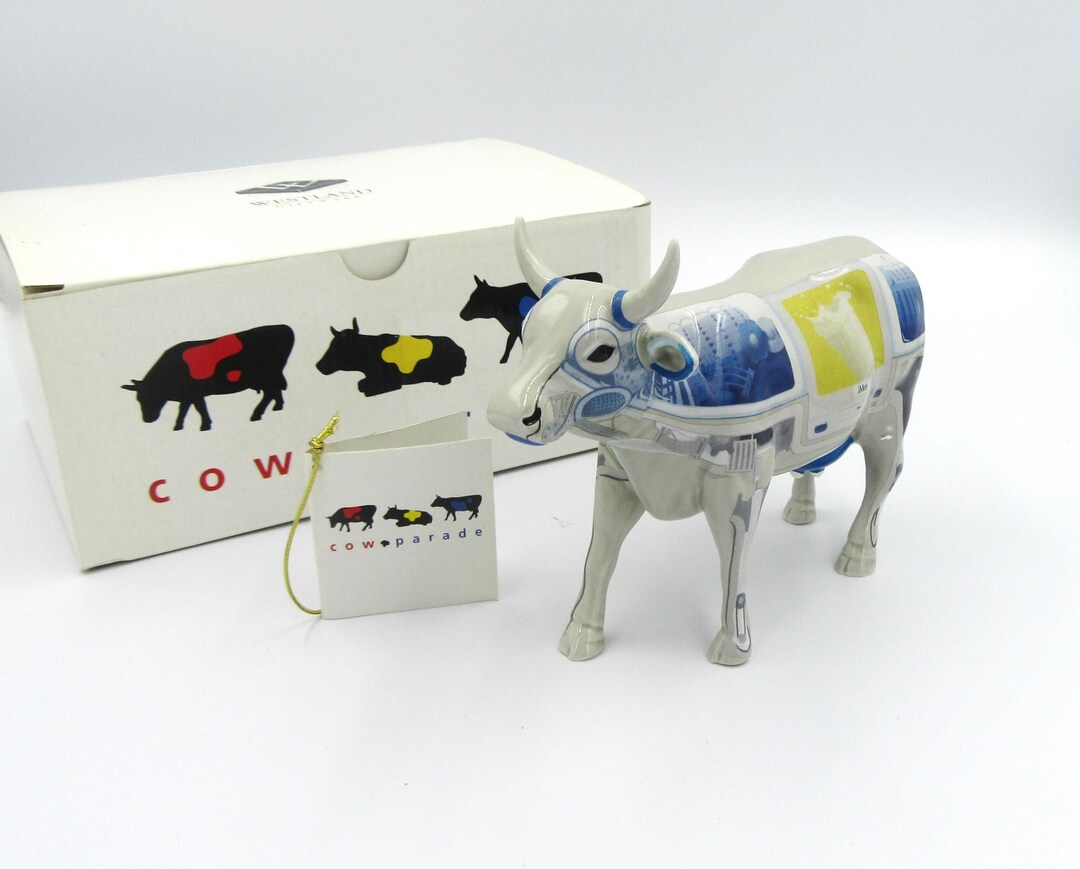 Cow Parade Figurine: "imoo" #9173 - Westland Giftware - With Original ...