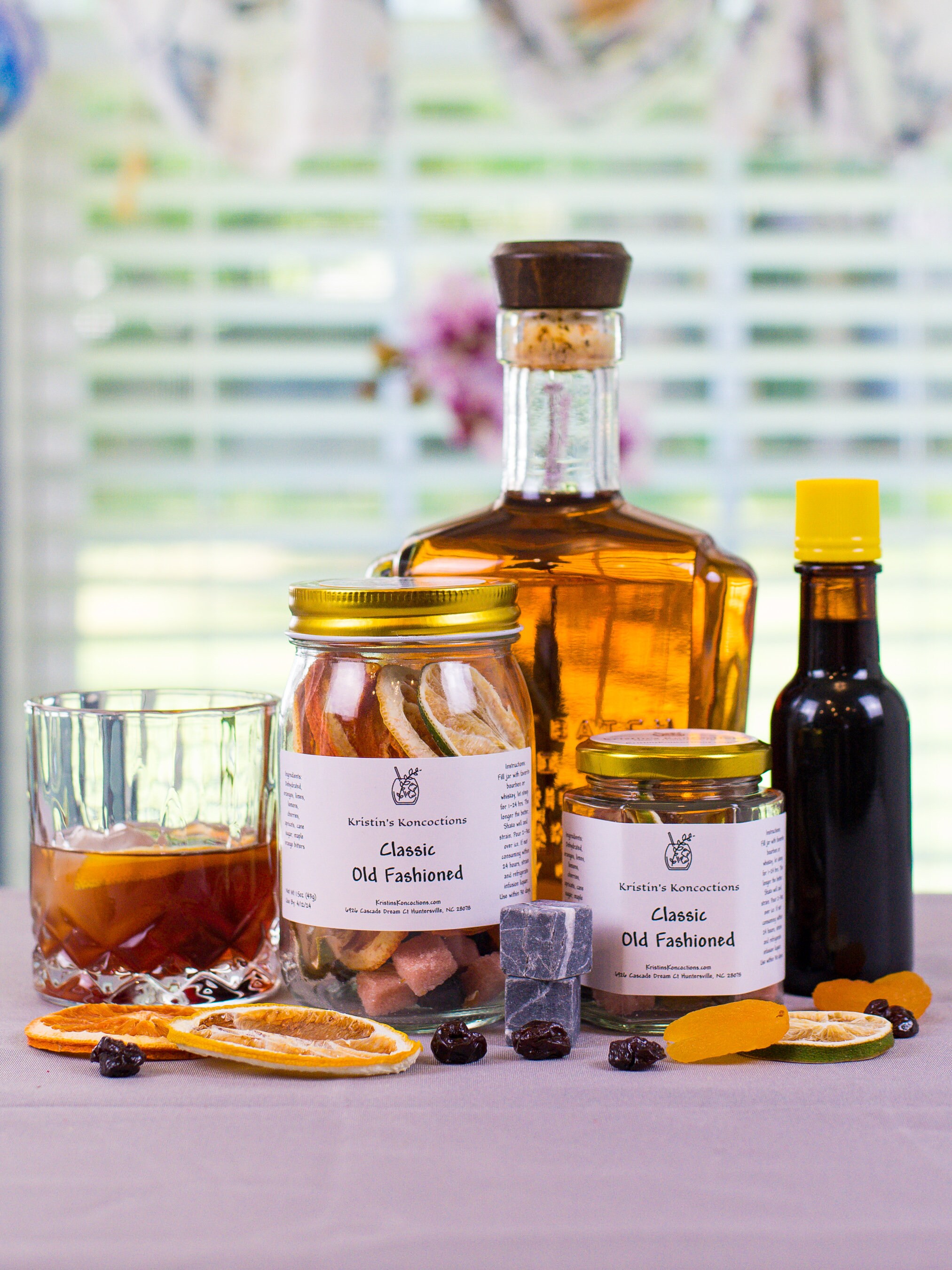 Bourbon Lover Cocktail Kit Gift Set – Old Fashioned & Whiskey Infusions ...