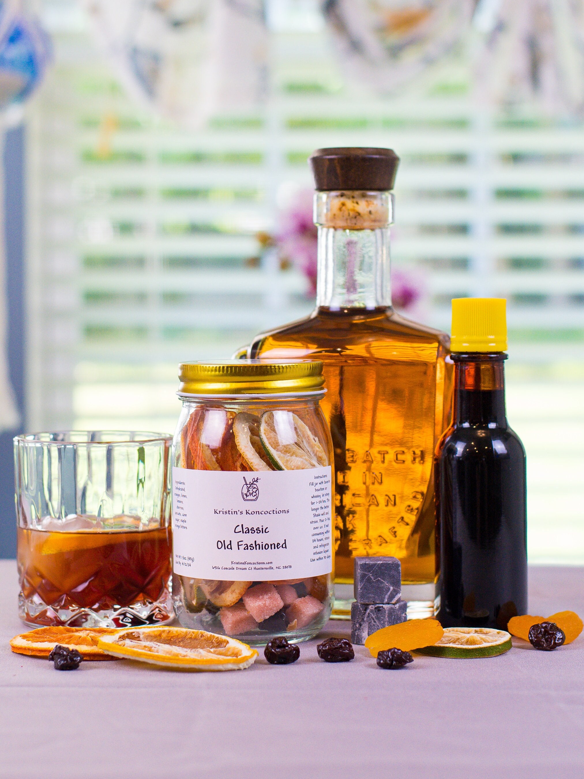 Bourbon Lover Cocktail Kit Gift Set – Old Fashioned & Whiskey Infusions ...