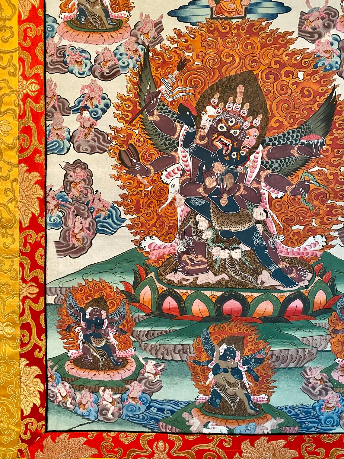 Buddhist Vajrakilaya Thangka / Thanka with Brocade Painted in - Etsy España