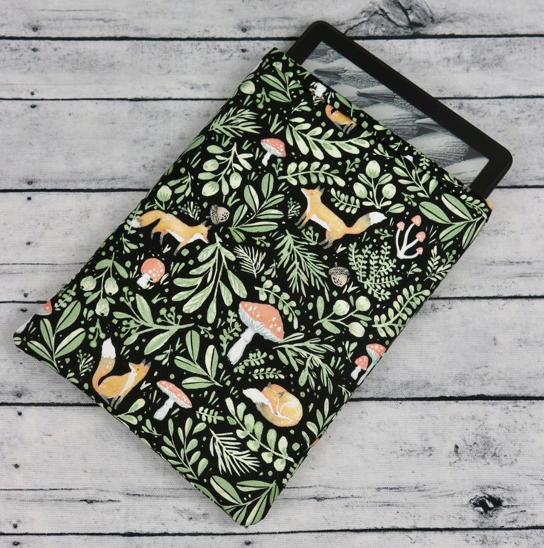 Foxes and Mushrooms Forest Kindle Paperwhite Sleeve Padded Fall Sleeve ...