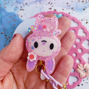 Stuffie Friends // Moo Cow & Bunny Girl Resin Shaker Keychain - Etsy