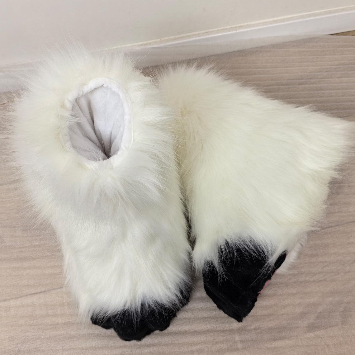 Fursuit Hand and Feet Paws - Furry Gloves With Squeaking - Outdoor ...