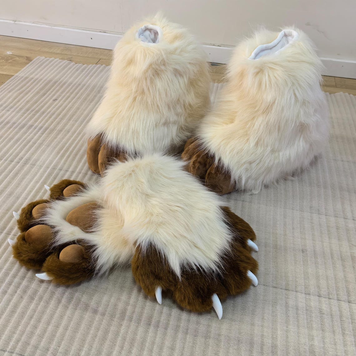 Fursuit Hand and Feet Paws - Furry Gloves With Squeaking - Outdoor ...