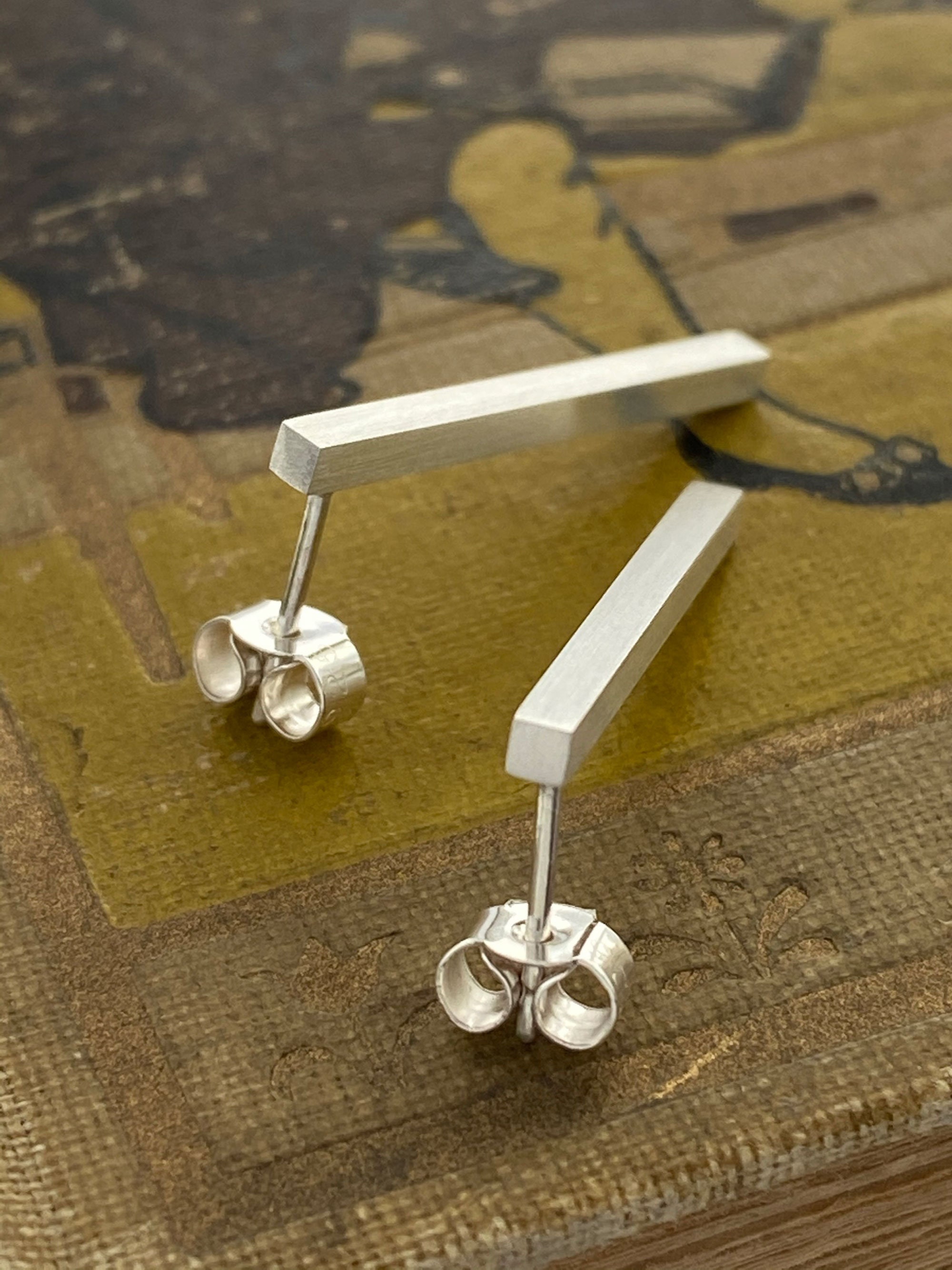 Silver rod earrings - Simple rod studs - silver stick earrings - silver ...