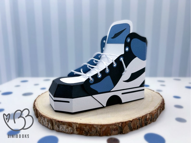 3D Sneaker Gift Box SVG + PDF File, Cutting File for Cutting Machines ...