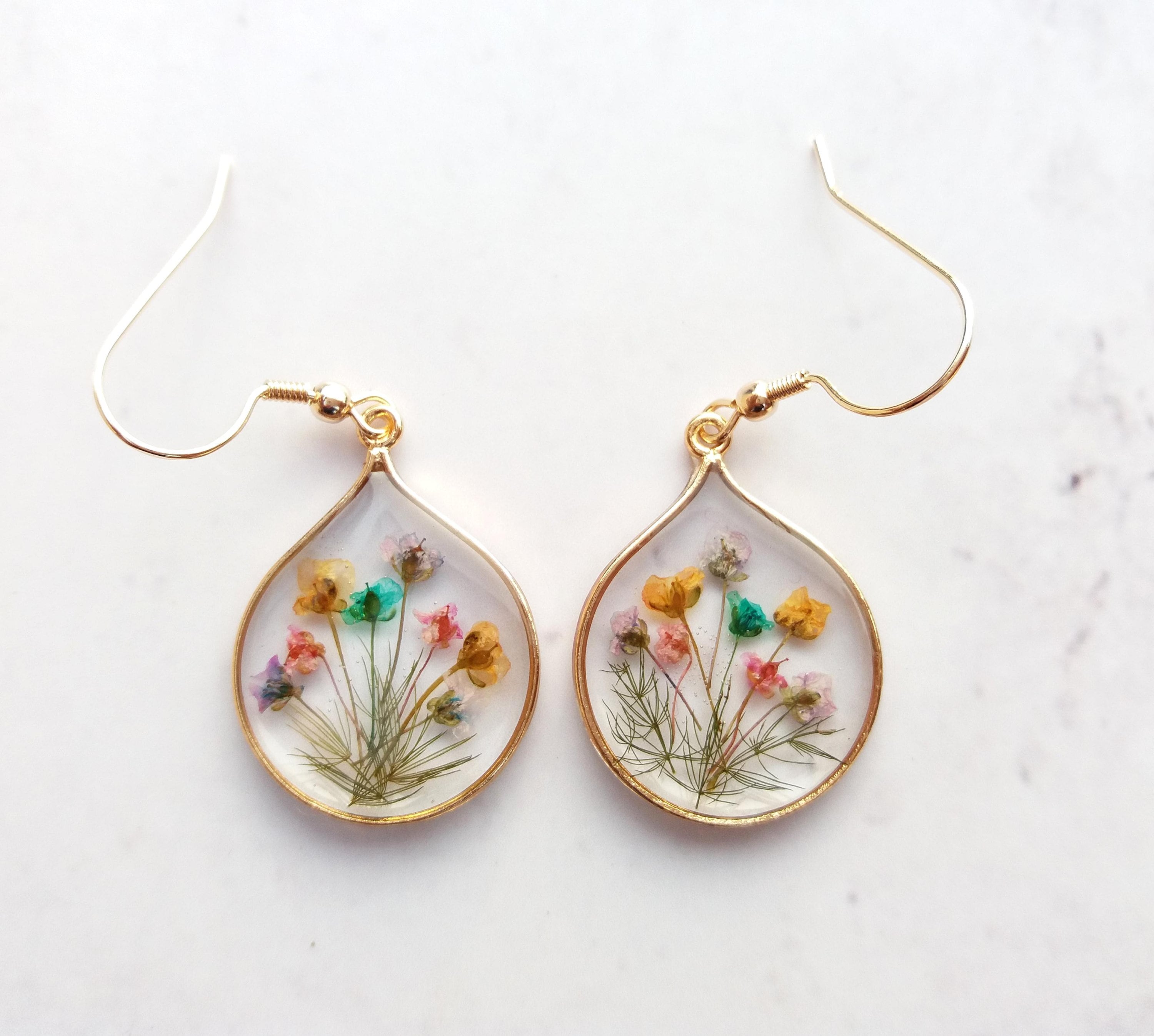 Rainbow flower resin earrings Resin jewelry Pressed flower | Etsy