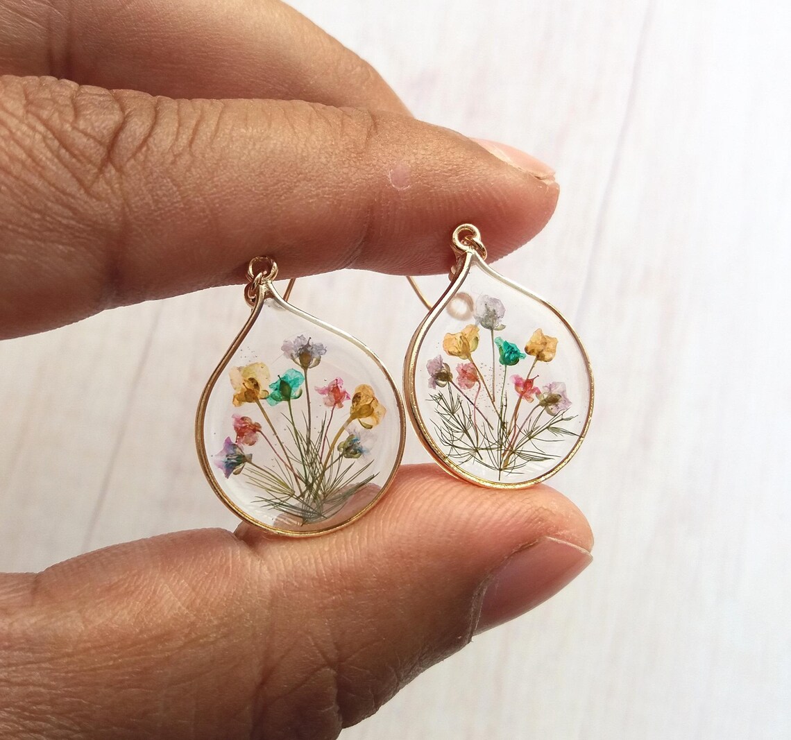 Rainbow flower resin earrings Resin jewelry Pressed flower | Etsy