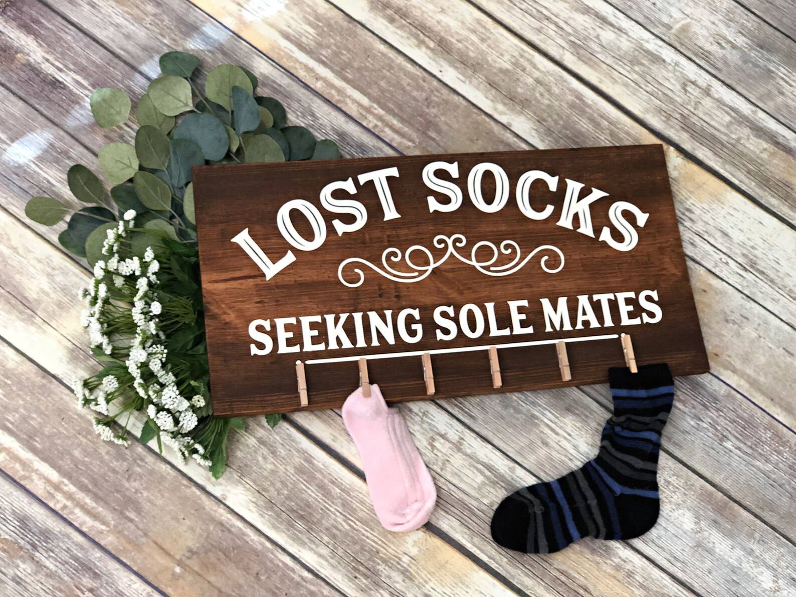 Lost Socks Seeking Sole Mates Wood Sign Laundry Room Decor - Etsy