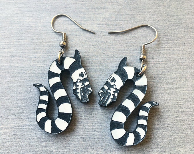 Beetlejuice Sandworm Earrings | Etsy