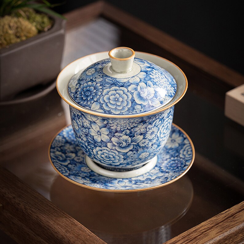 Porcelain Gaiwan Tea Set , Blue and White China Teacup & Saucer ...