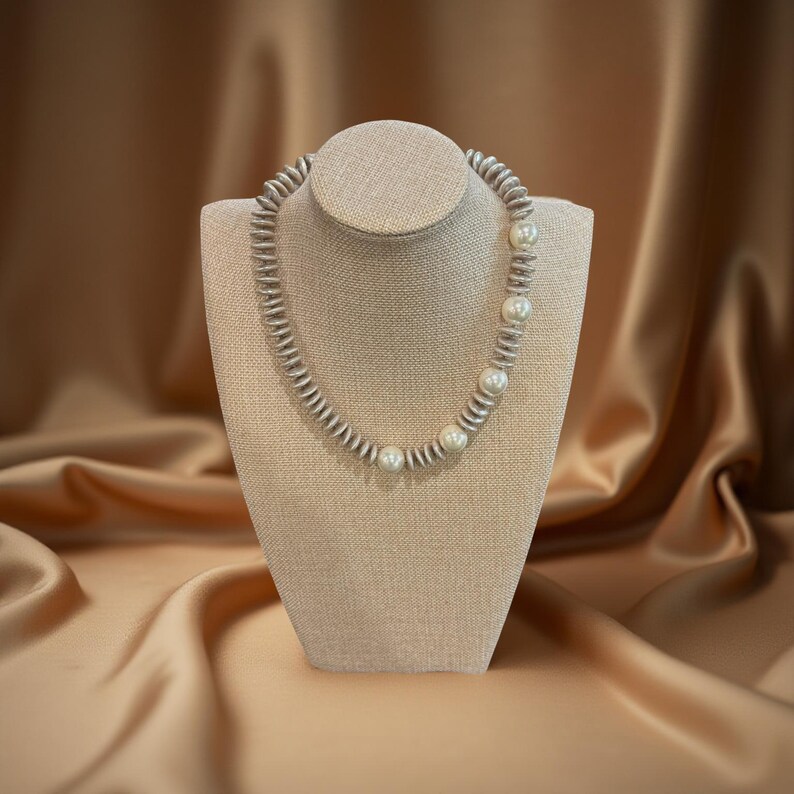 Gray Mother of Pearl & Pearl Accent Necklace – 18" Hand-knotted ...