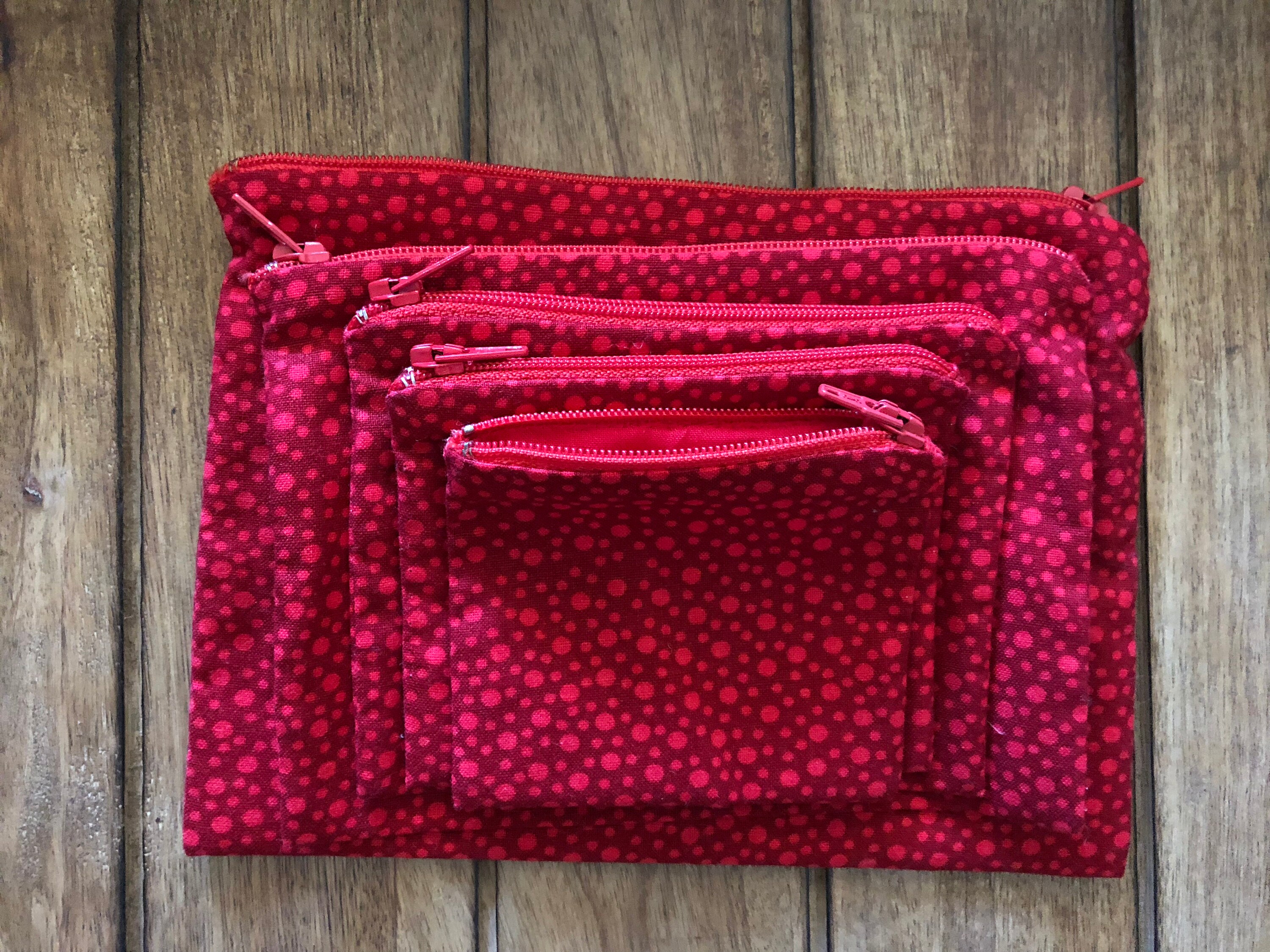 5-piece RED DOT Zippered Pouch Set holds Earbuds Travel - Etsy