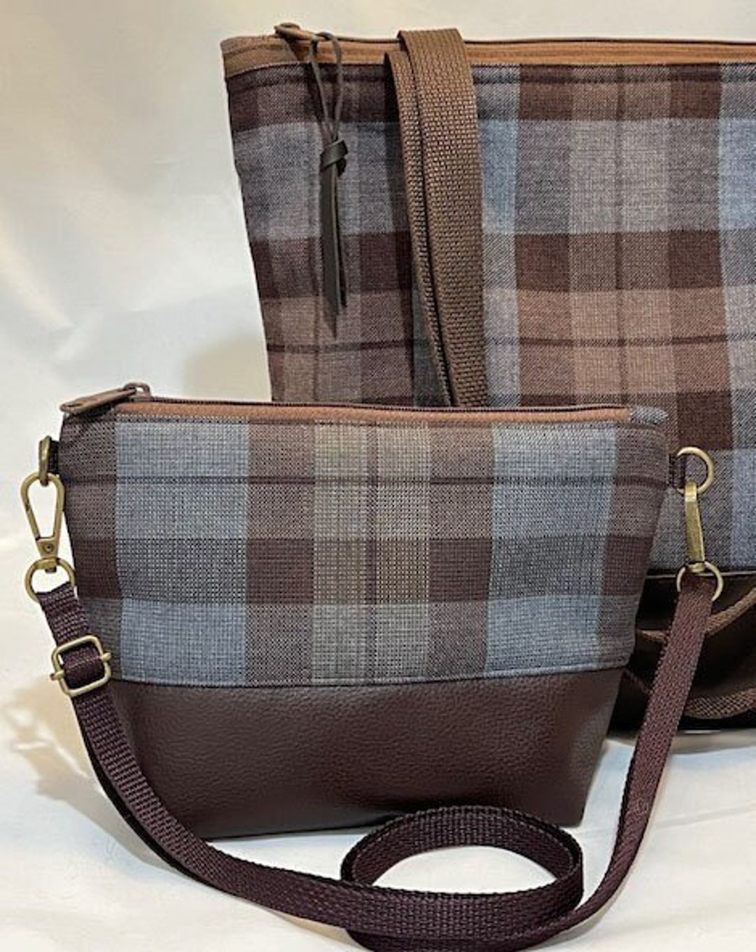 Fraser Tartan Crossbody Bag of Scottish Wool, Leather Bottom, Womens ...