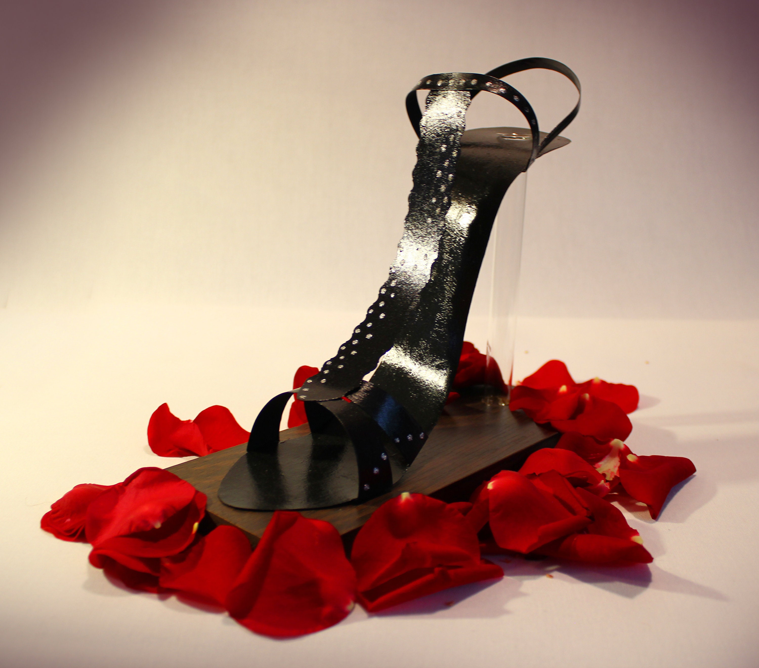Vase in high heel Form | Etsy