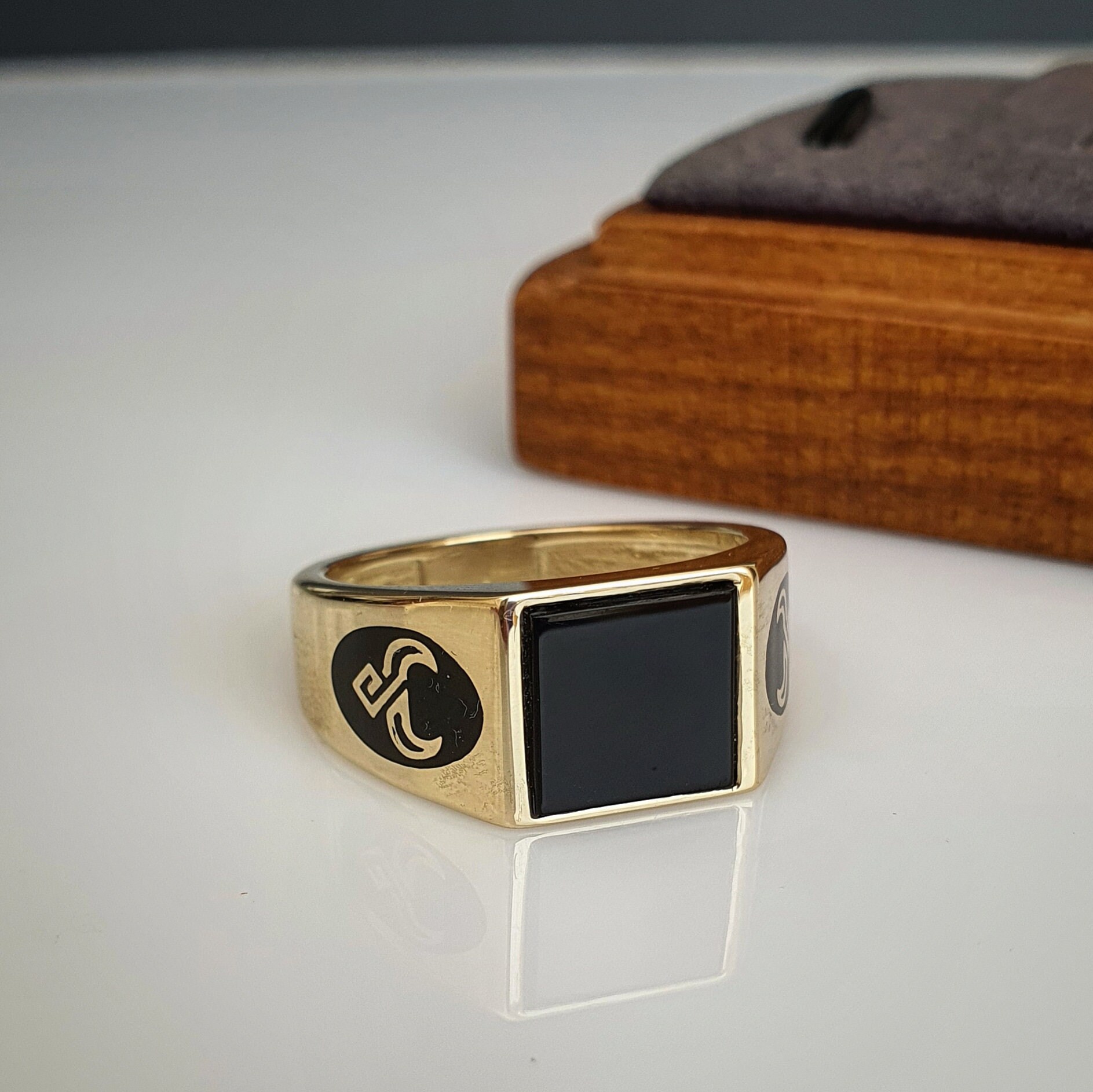 Signet Ring Solid Gold Bull, Taurus Zodiac Personalized Ring, Onex ...
