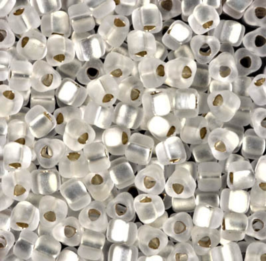 Triangle Bead TR5-1101F Miyuki Triangle Beads 5/0 Matte Silver Lined ...