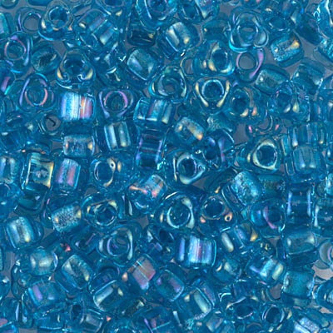 Triangle Bead TR5-1823 Miyuki Triangle Beads 5/0 Sparkling Blue Lined ...