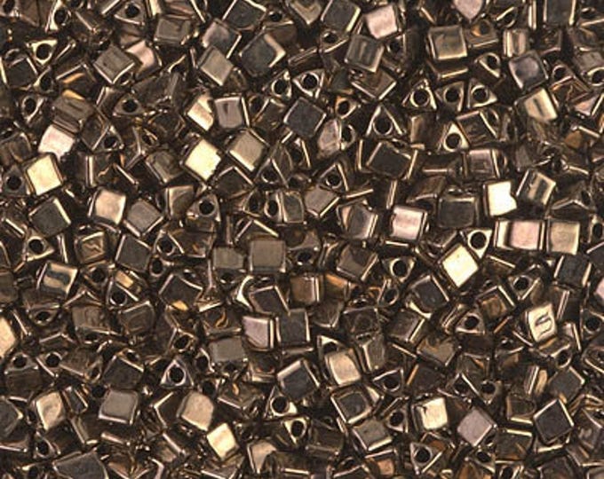 Sharp Triangle Bead STR10-457 Miyuki Sharp Triangle Beads 10/0 Metallic ...