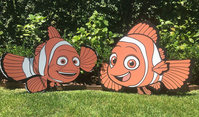 1 Finding Nemo - Finding Dory Character Cutout - Finding Nemo Party ...