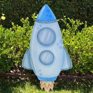 Astronaut Party - Space, Stars and Rockets Decor - Universe Props ...