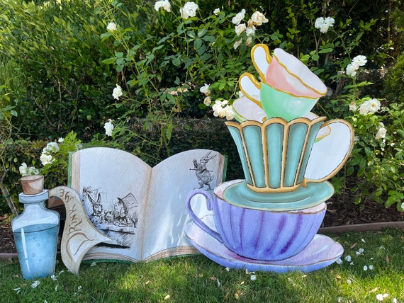 Alice In Wonderland Party Props