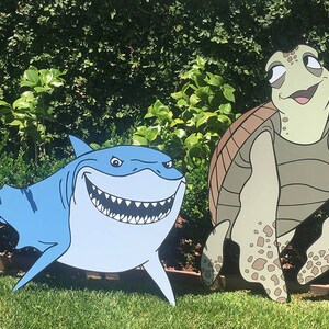 1 Finding Nemo - Finding Dory Character Cutout - Finding Nemo Party ...