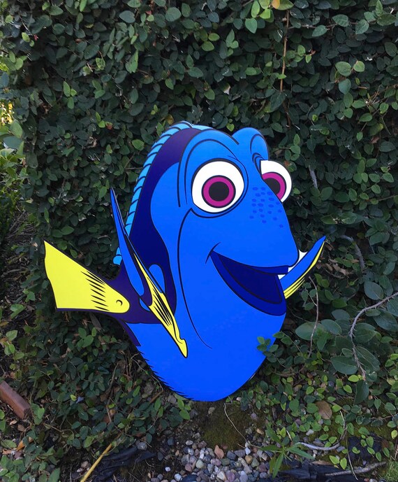 Nemo Characters Dory