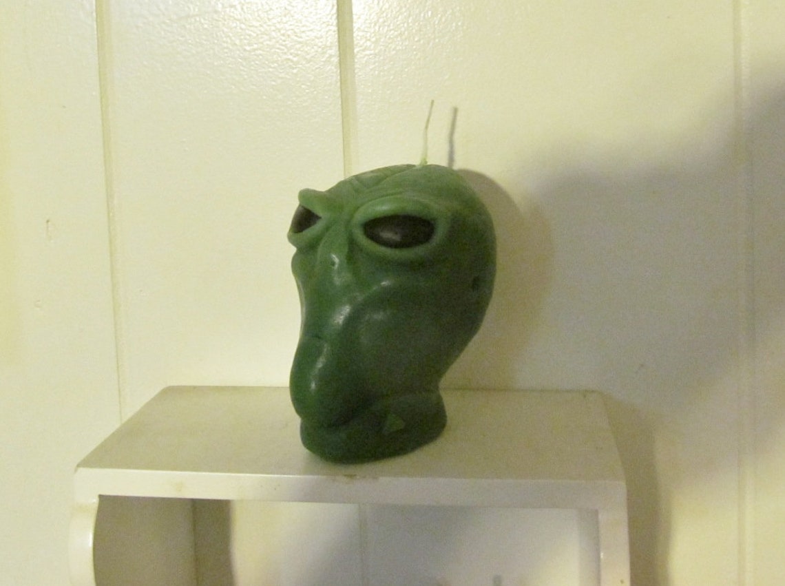 Space Alien Head Candle / Unscented - Etsy