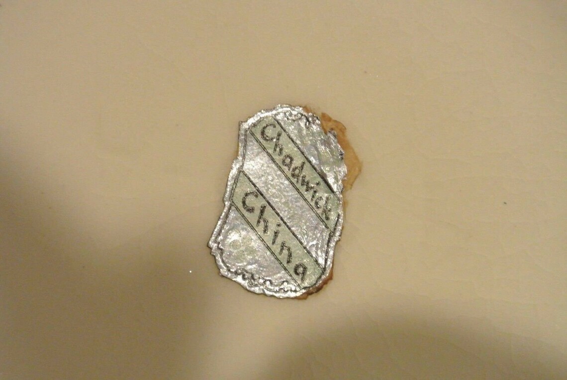 Chadwick China Pottery Trophy Vase Cream Color and Gold w/ | Etsy