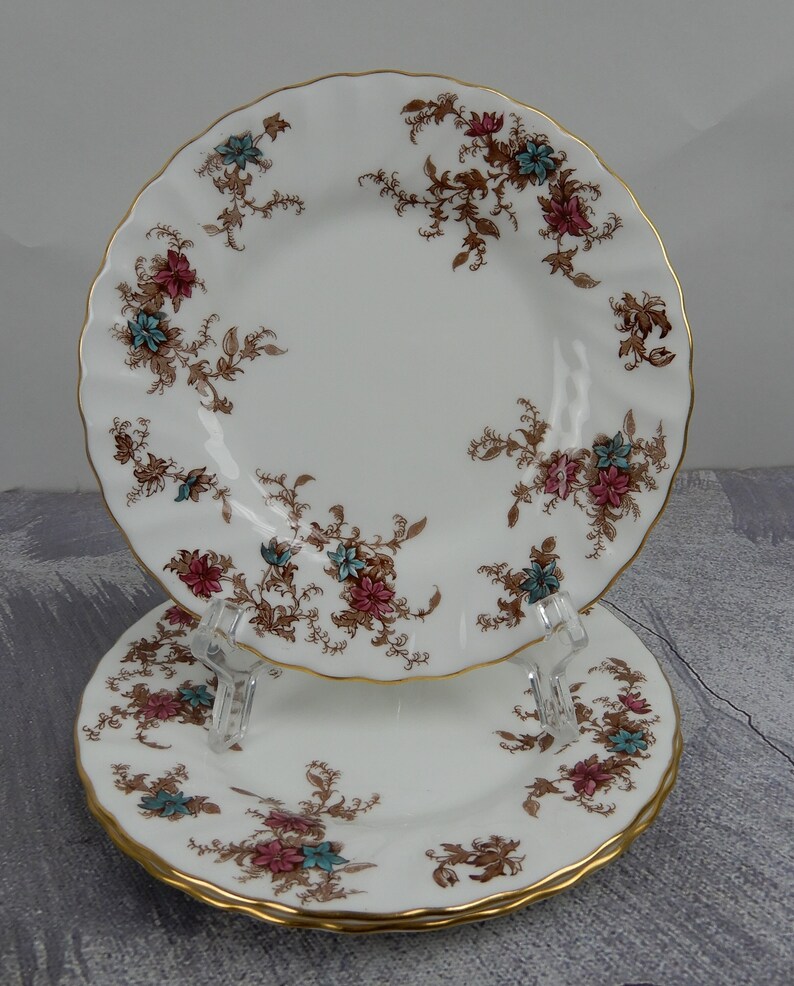 Minton Ancestral Set of 3 B/B Plates Wreath Backstamp - Etsy