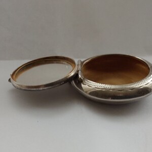 1918 Sterling Silver Compact With Mirror, by Henry Williamson Ltd - Etsy