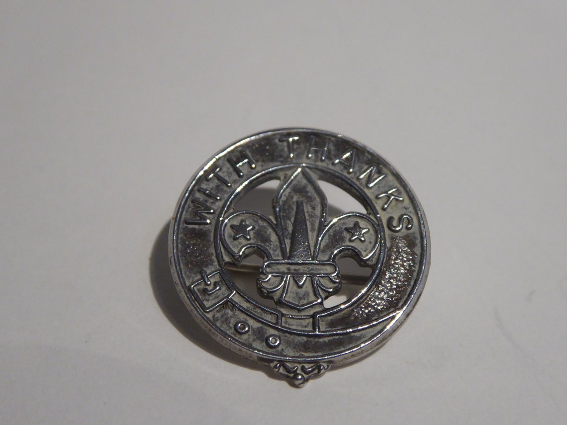1972 English Silver Boy Scouts WITH THANKS Badge and Box - Etsy