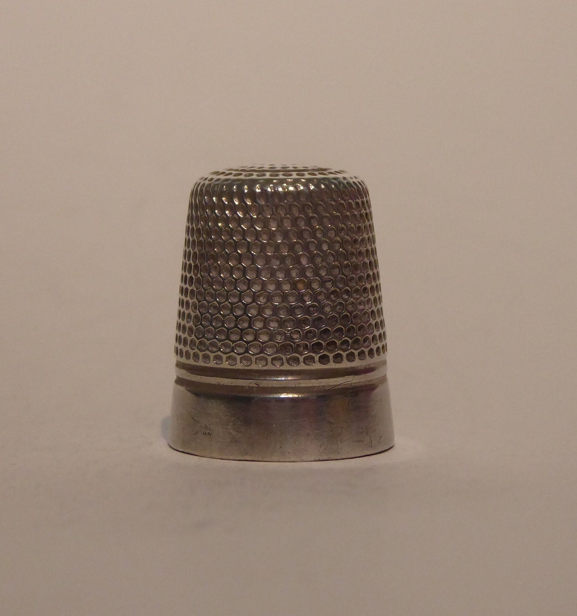 No.8 Charles Horner Dorcas Sterling Silver English Thimble - Etsy UK