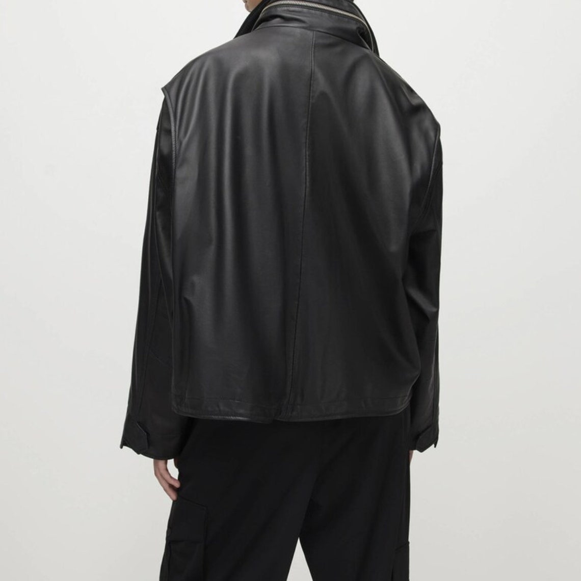 Christmas Special Timeless Elegance: Vintage Women's Leather Jacket ...