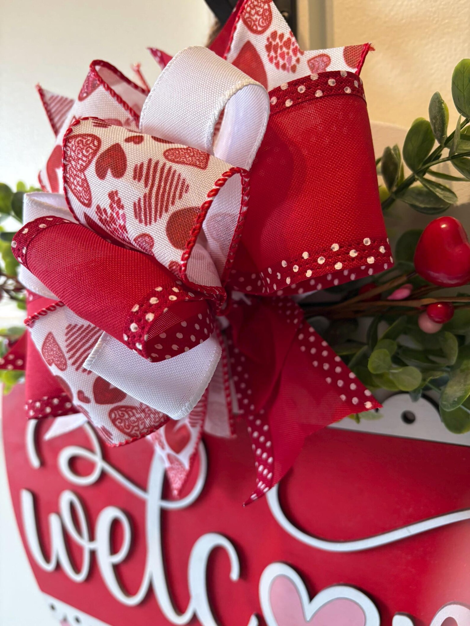 Valentine's Day Welcome Door Hanger – Romantic Heart Welcome Sign With ...