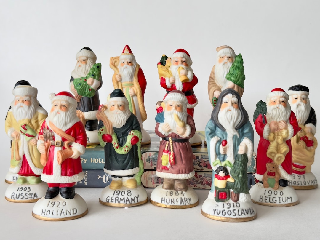 Santa’s of the Nations, International Santa Figurines, Set of 12 Santa ...