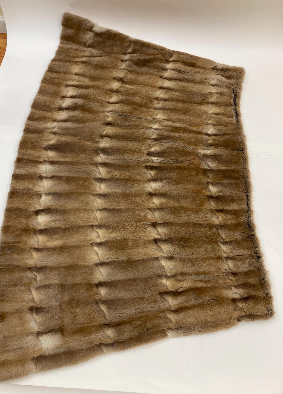 NWOT - Beautiful & Soft Brown Muskrat Throw Blanket - New Satin Lining ...