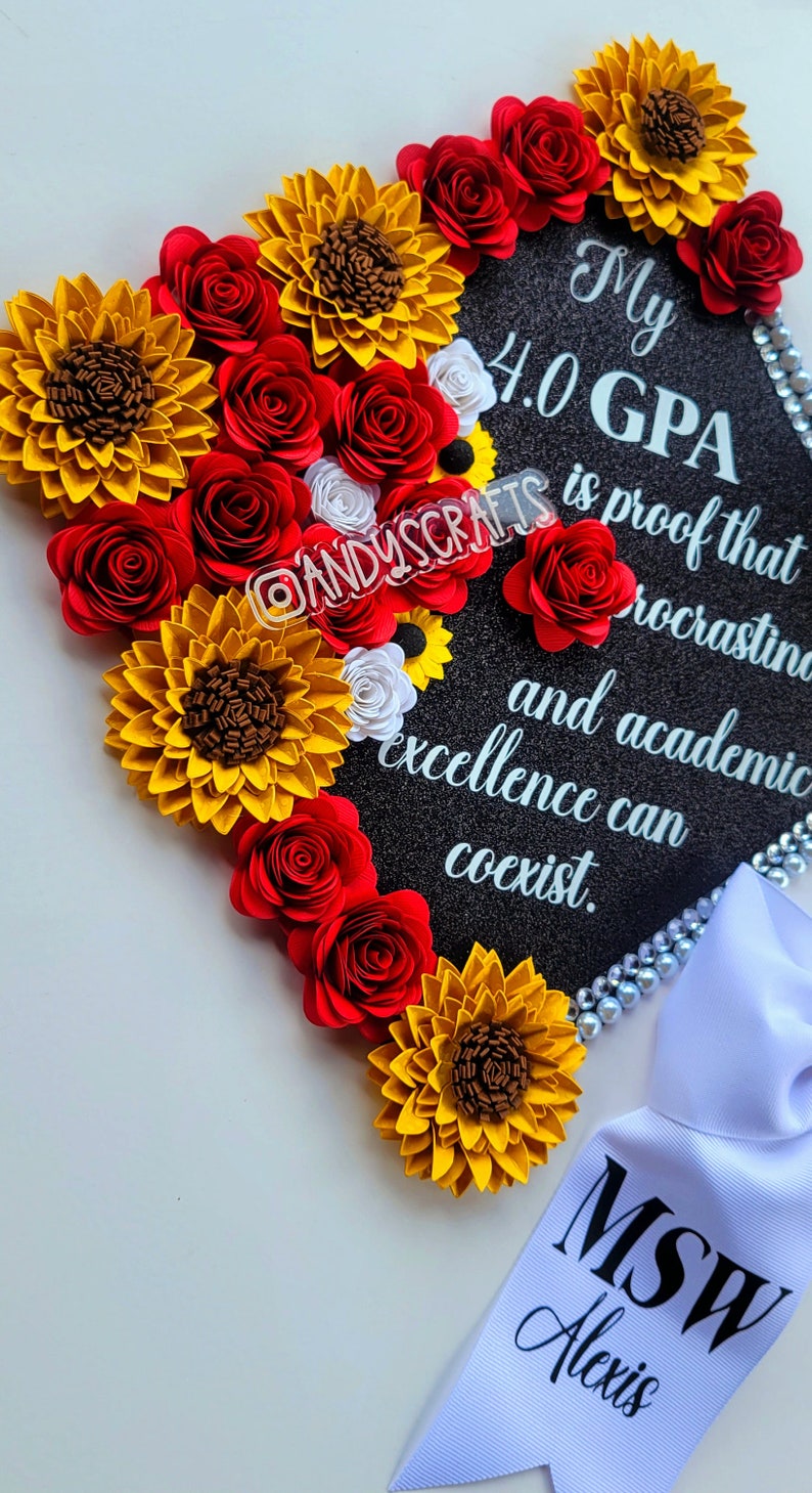 Custom Sunflower Graduation Cap, Graduation Cap Topper Class of 2026 - Etsy