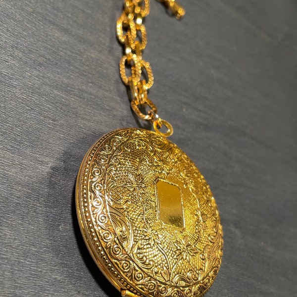 Extra Large Locket - Etsy